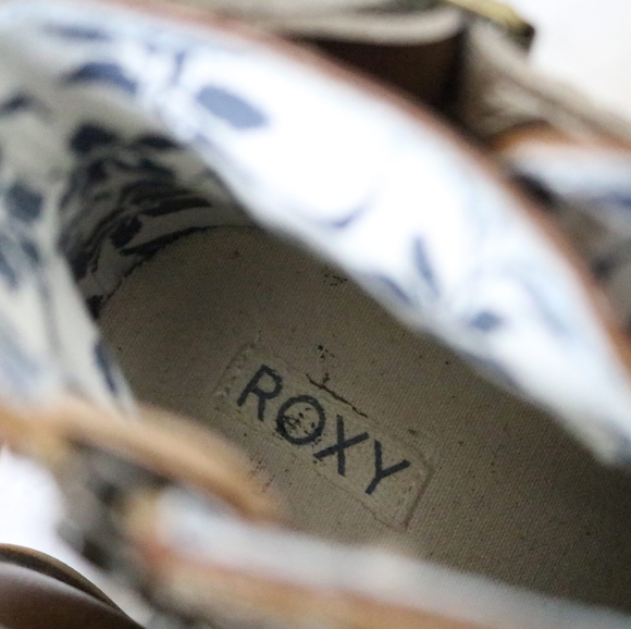 Roxy | Shoes | Roxy Strapped Ankle Boots | Poshmark